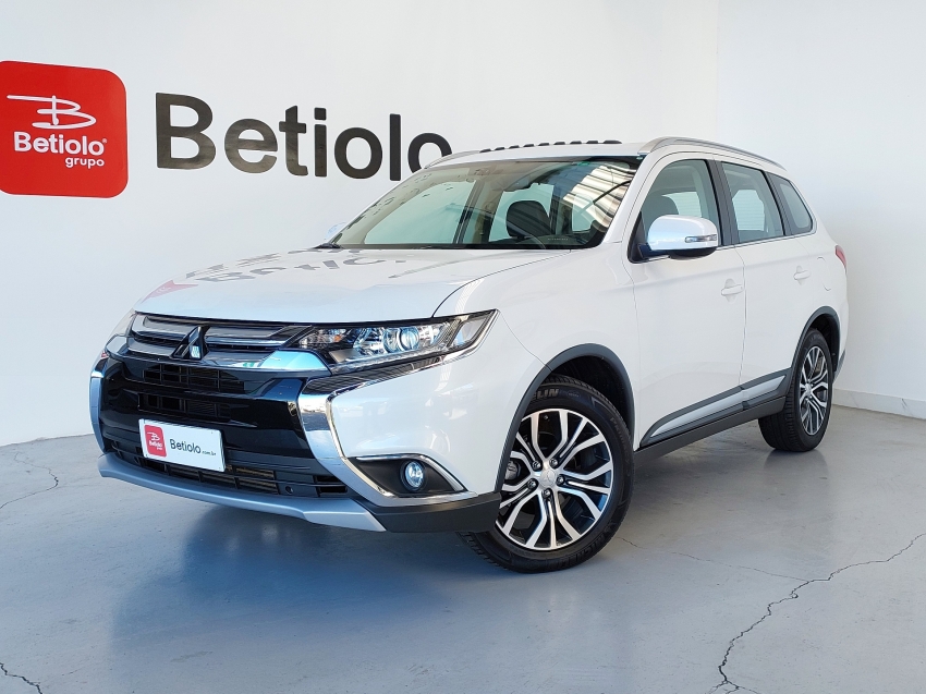 mitsubishi outlander 2.2 hpe-s 4x4 2018 diesel 4p automatico