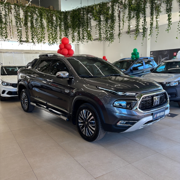 fiat toro 2.0 16v turbo diesel ranch 4wd at9 4p automatico 2025